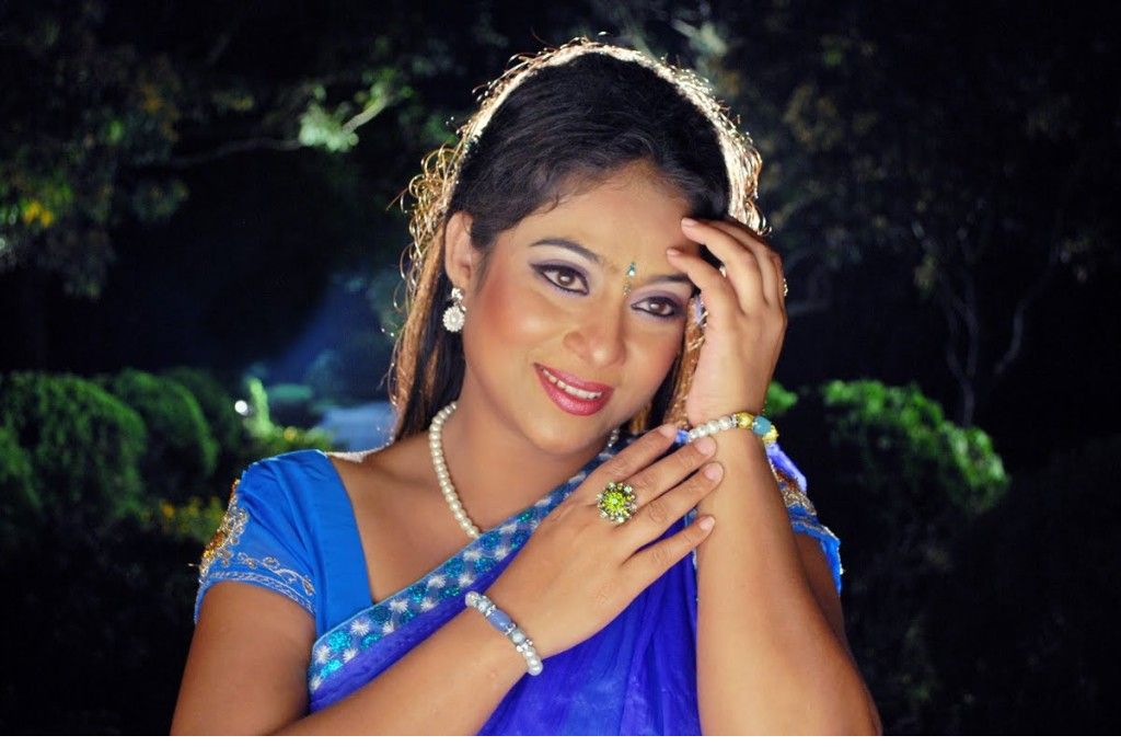 Shabnur - Celebrities of Bangladesh